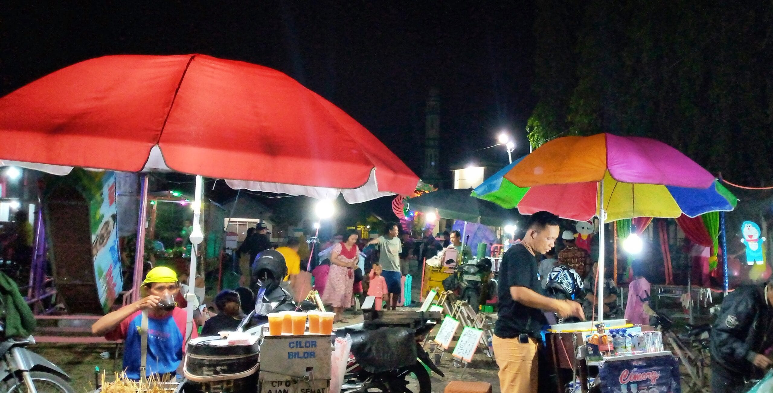 Menjajal Pasar Malam Di Desa Buntu - indonesiakini